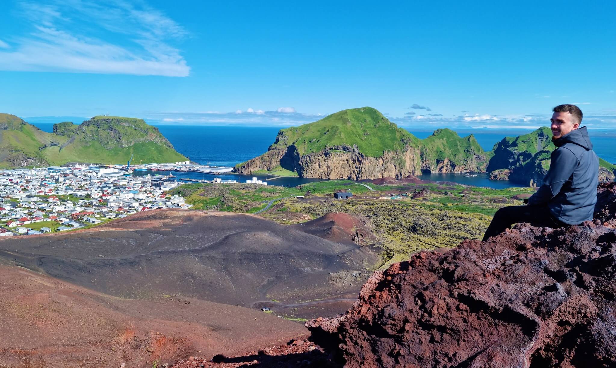 21 Best Day Trips from Reykjavik to Take in 2025