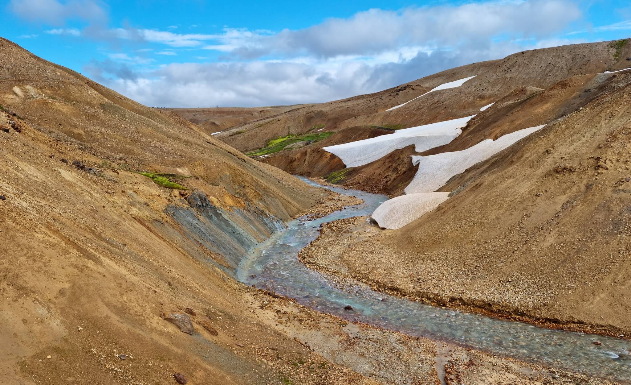 Snækollur - Hiking the highest peak of Kerlingarfjöll